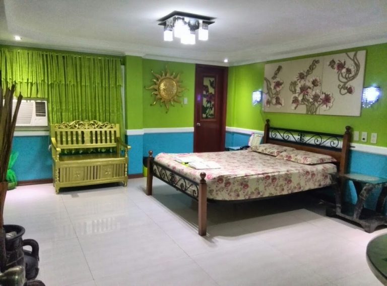 Pasig Queens Court Motel – Luxury You Can Afford